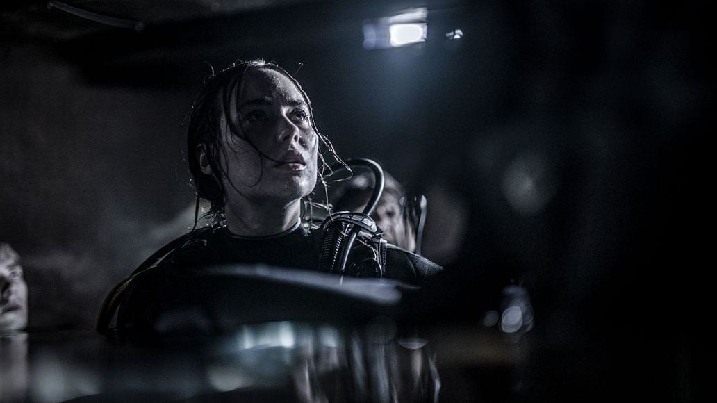 Escape from the Deep: Kritik zum Horrorfilm – Überlebenskampf in der ...