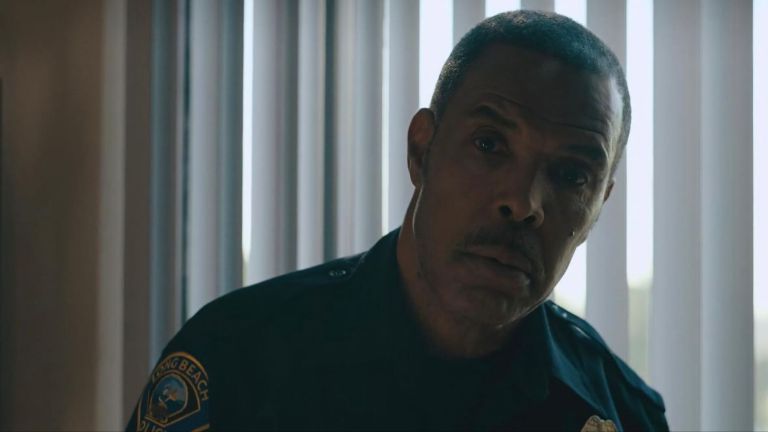 On Call: Kritik zur Amazon Serie – Die 1. Staffel der neuen Cop-Serie ...