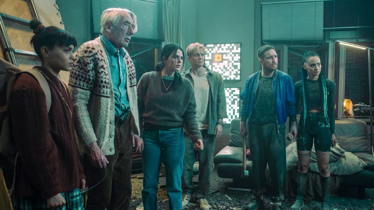 Brick: Kritik zum Netflix Film – Ein Genremix auf den Spuren von „Cube ...